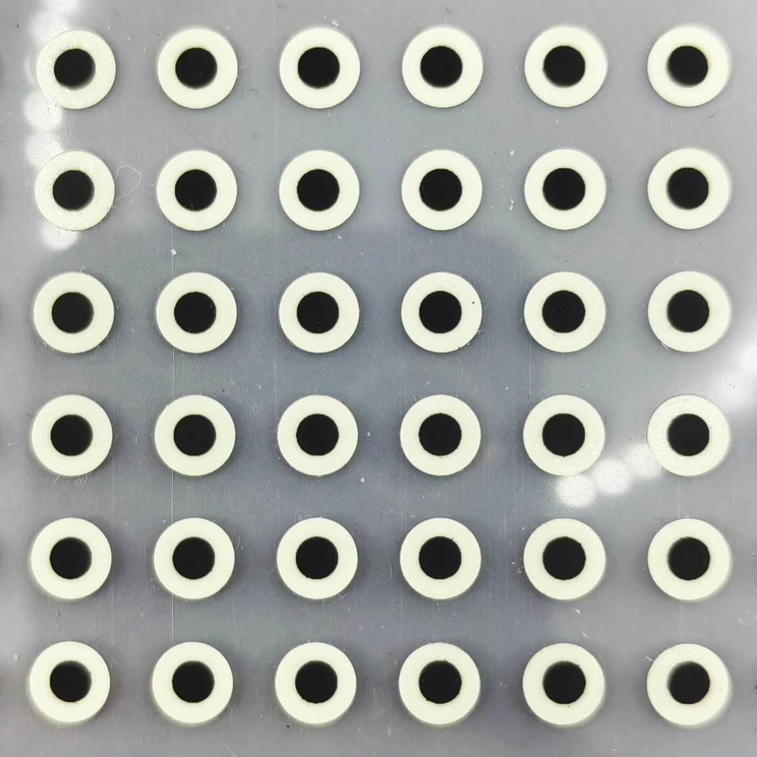 2D Flat Fishing Lure Eyes - Glow in the Dark Eyes – Custom Lure Online